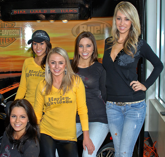 Born To Ride Biker Babes Gallery 42 | Born To Ride Motorcycle Magazine ...